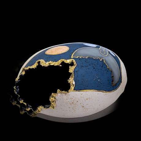 Oval 22K Gold Sharon Penn Whale Tail Art Vase – Diva