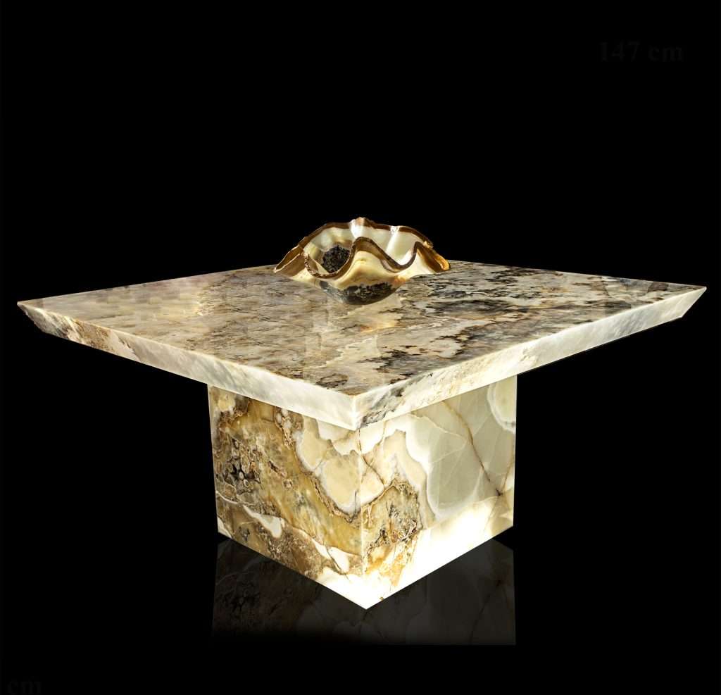 Illuminated Square Onyx Table – Diva