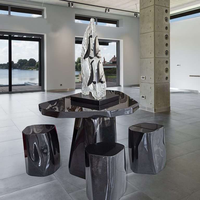 Natural Black Basalt Table Stones and 4 stool – Diva