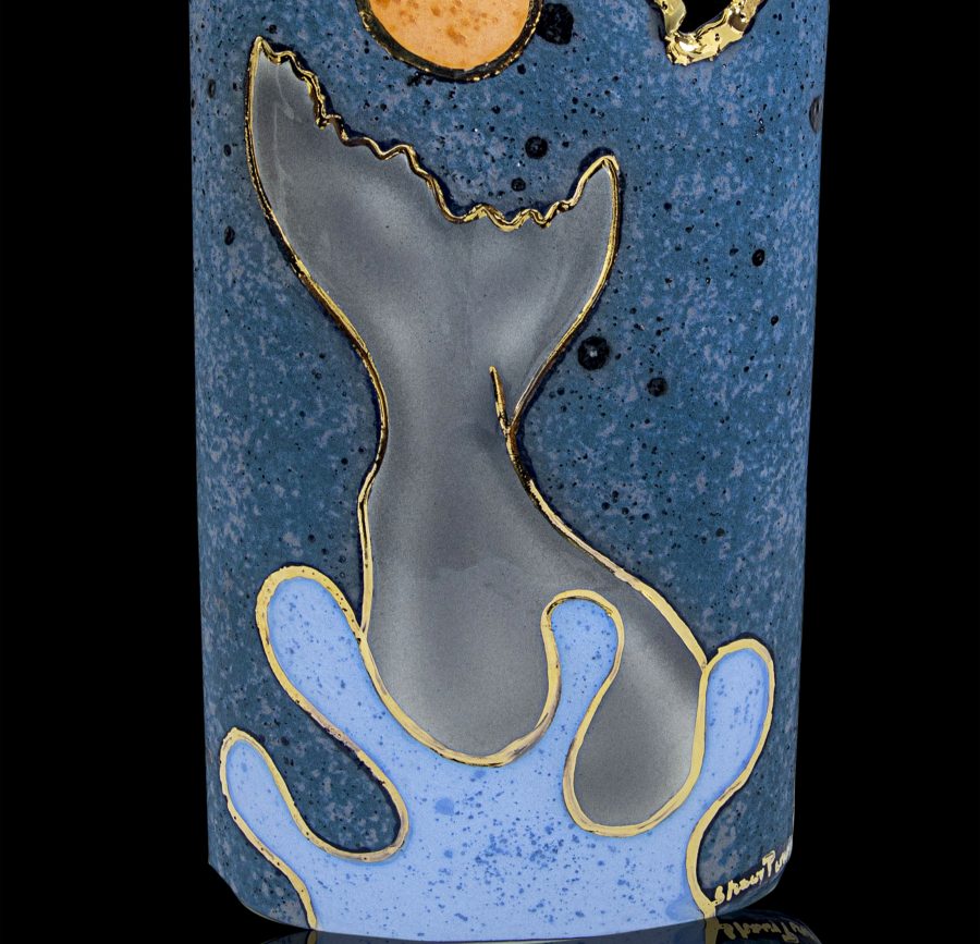 Square 22k Gold Sharon Penn Whale Tail Art Vase – Diva